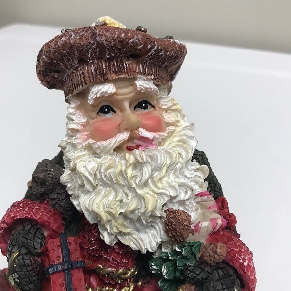 Don Mechanic Enterprises Santa Claus Figurine - Chickenmash Farm